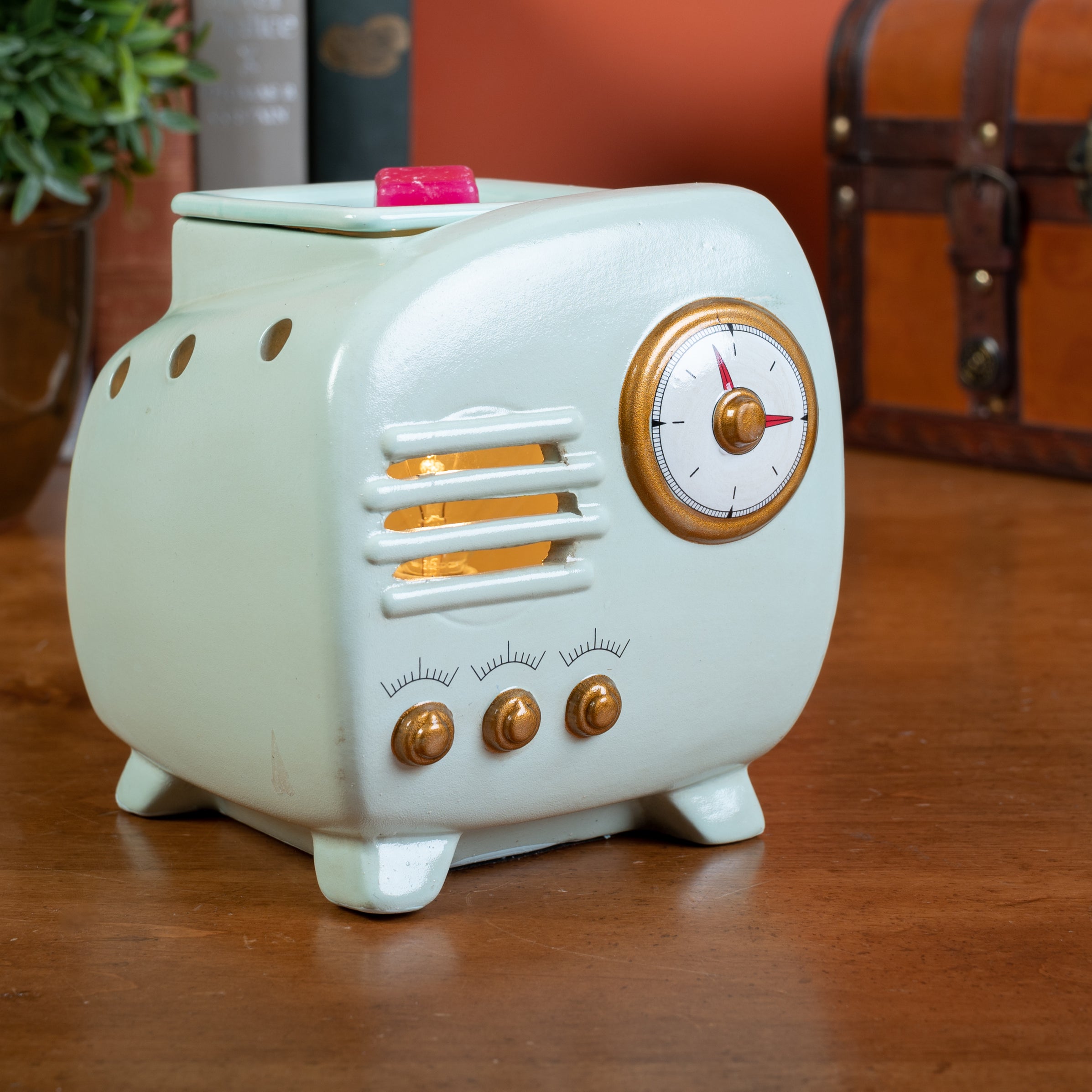 Radio Retro Warmer — ScentSationals